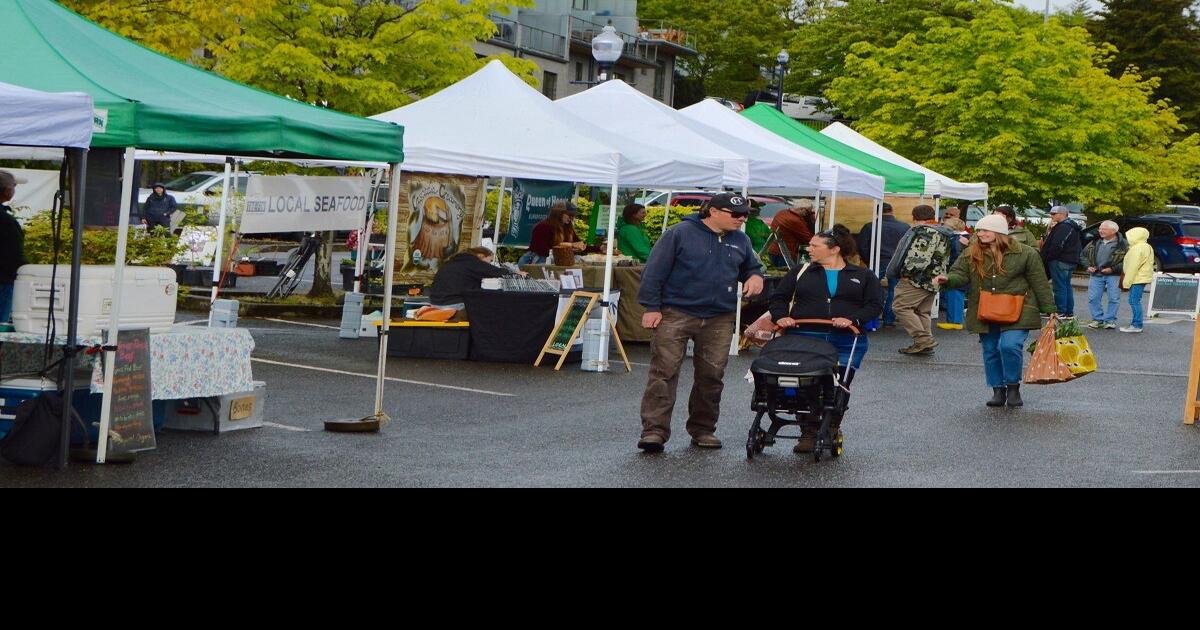 Farmers market comes to Hood River Saturdays | Happenings ...