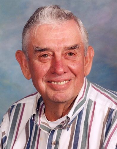 Robert Lage Dickey | Obituaries | columbiagorgenews.com