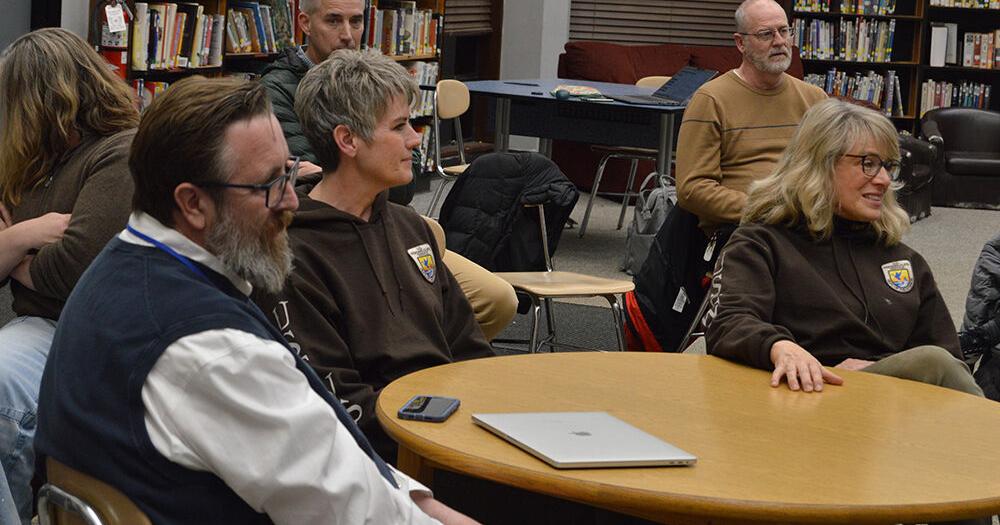 Anderson, Rowlin honored | News | columbiagorgenews.com