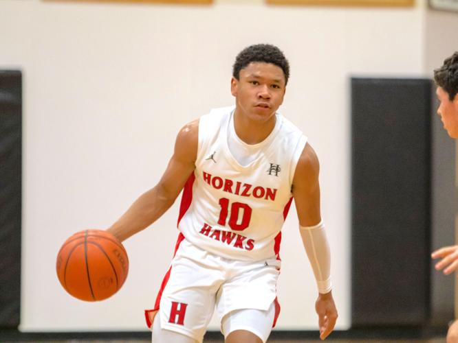 Horizon’s Bates signs at Trinity | Hoodriver | columbiagorgenews.com