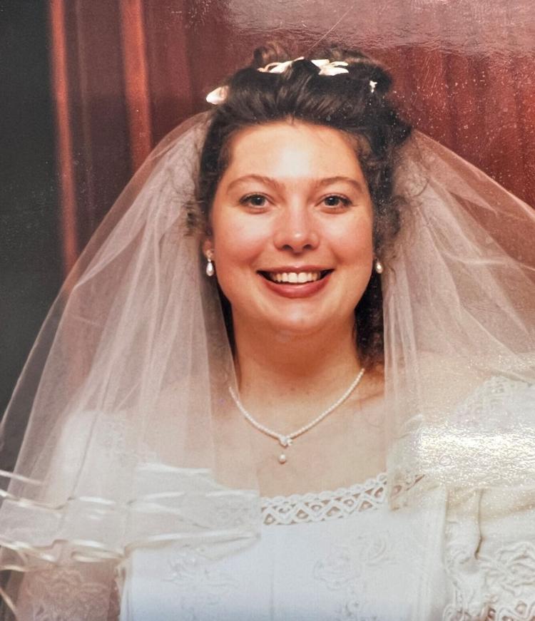 Obituary: Roberta Wood | Obituaries | columbiagorgenews.com