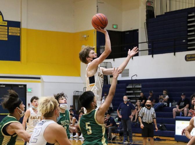 HRV Boys Advance to IMC semifinals | Hoodriver | columbiagorgenews.com