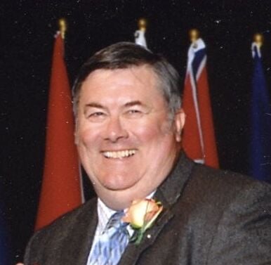 Obituary: Alexander Macnab | Obituaries | columbiagorgenews.com