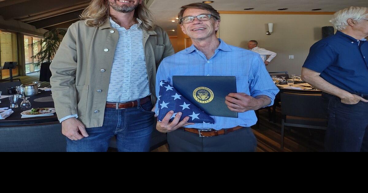 McElwee celebrated at retirement luncheon | News | columbiagorgenews.com