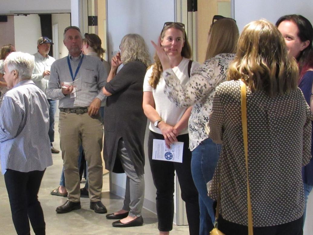 MCCAC celebrates Gloria Center grand opening (includes slide show ...