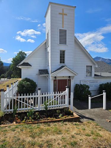 Cascade Locks church celebrates 130 years | Free News ...