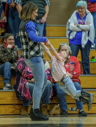 Sherman girls basketball versus Condon | Sports | columbiagorgenews.com