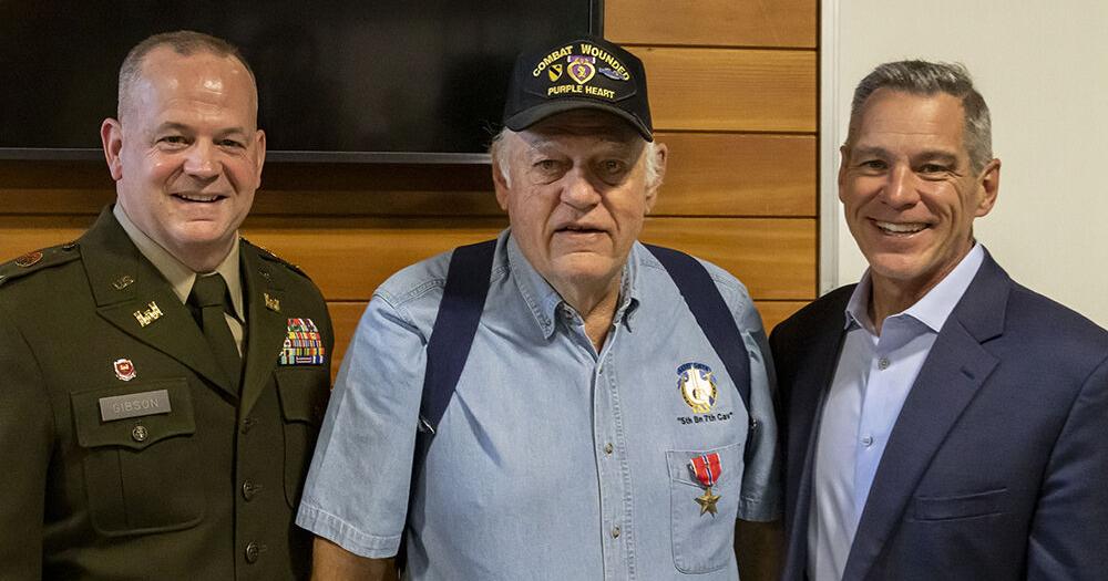 Gene Baskins awarded Bronze Star Medal for Valor — 58 years later ...