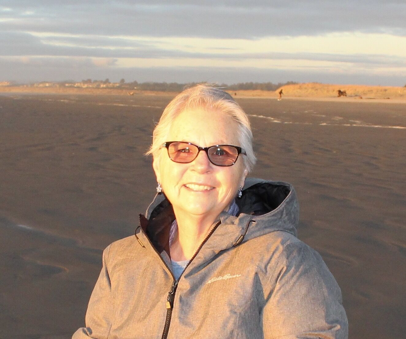 Obituary: Della Lewis | Obituaries | columbiagorgenews.com