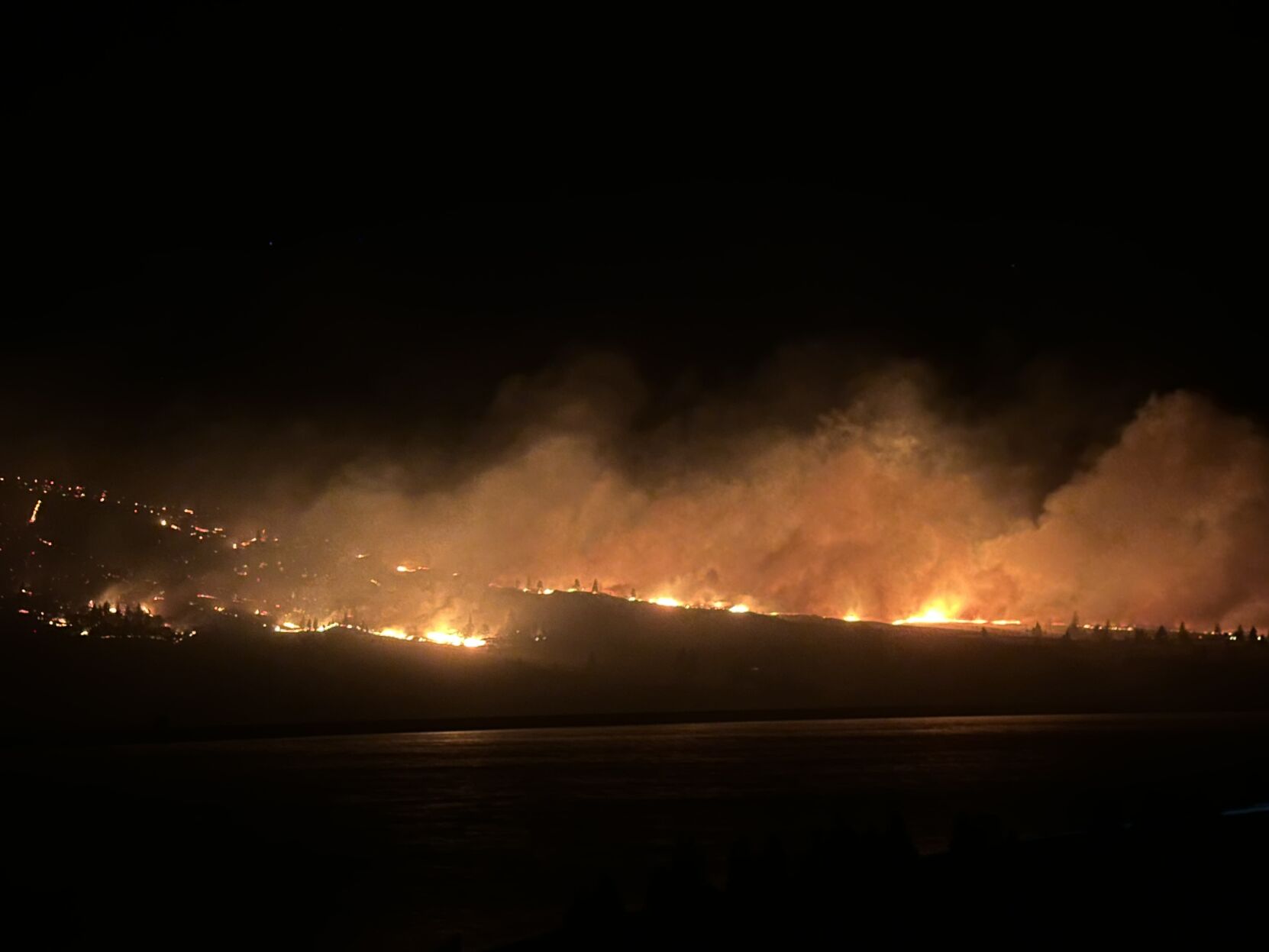 Burdoin Fire burns 2,000 acres, Level 3 evacuations in place | Free ...