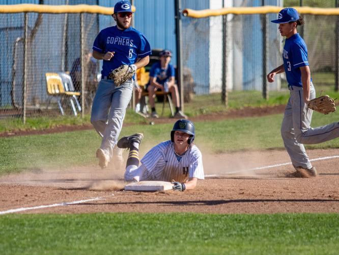 Eagle baseball team searching for wins | Hoodriver | columbiagorgenews.com