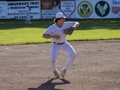 La Salle ends HRV’s baseball win streak | Hoodriver | columbiagorgenews.com