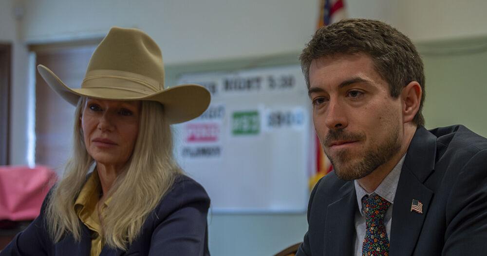 Meet the Republicans, Andrea Carr and Peter Larson, opposing Bentz ...