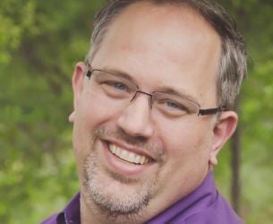 Mark DeMoss new chief financial officer for Hood River County School ...