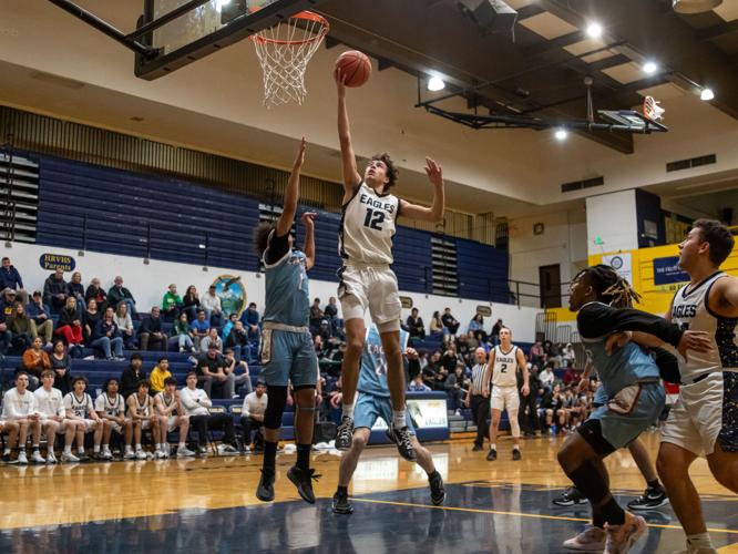 Centennial tops HRV boys in overtime | Hoodriver | columbiagorgenews.com