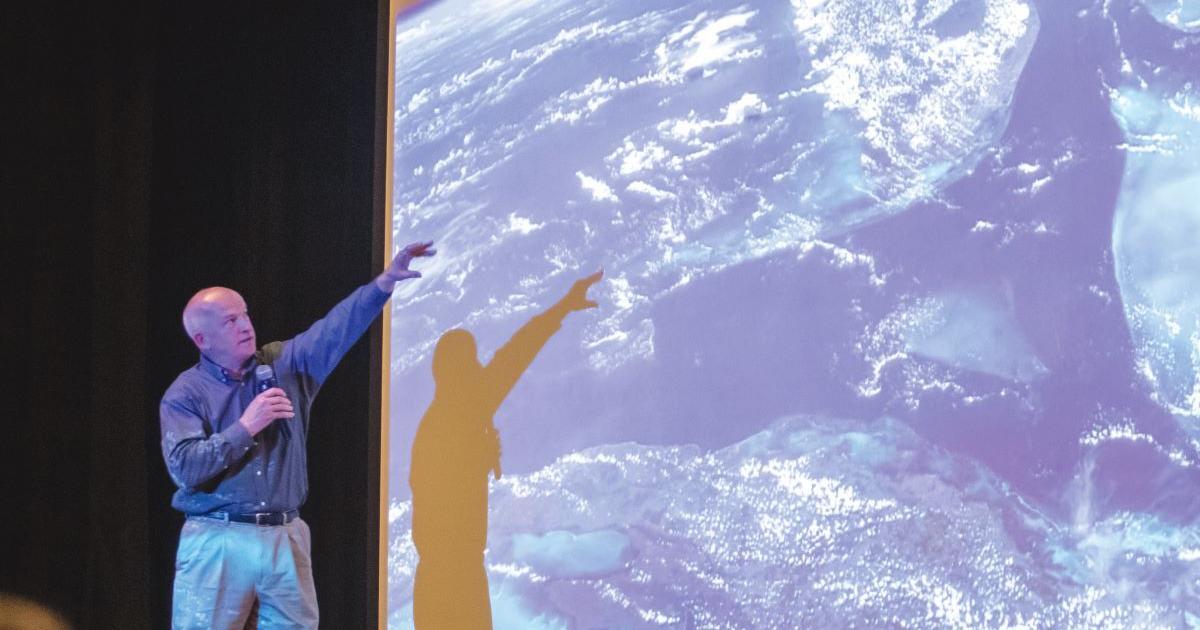 NASA Commander Jeffery Williams speaks at GTA event | News ...