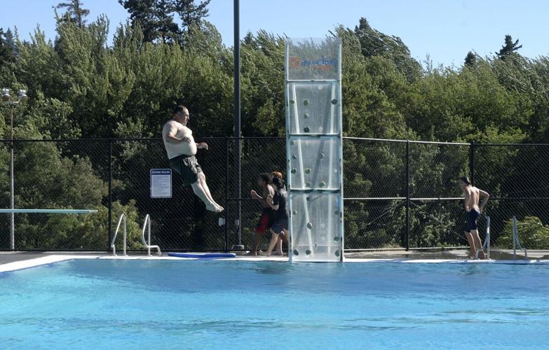 Pool reopening means summer fun in The Dalles (photo gallery) | Gorge ...