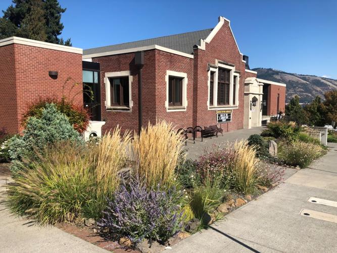 A water-wise learning garden at the Hood River County Library | News ...