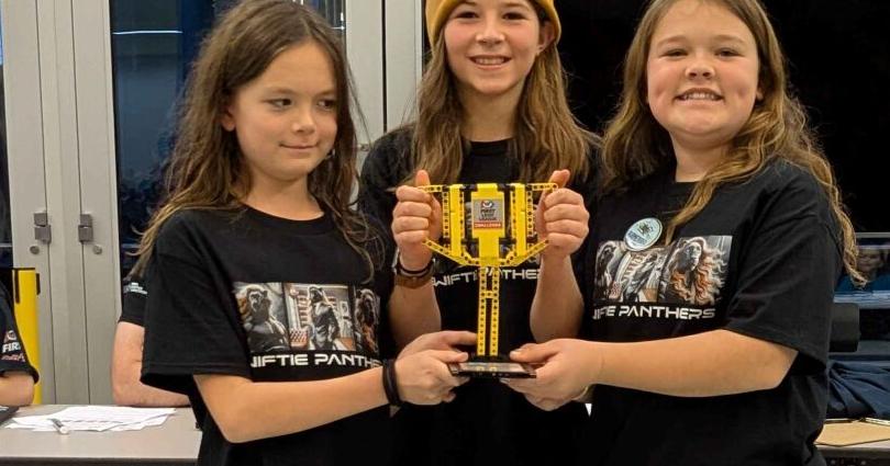 Team Swiftie Panthers take first place at Hood River Valley High School ...
