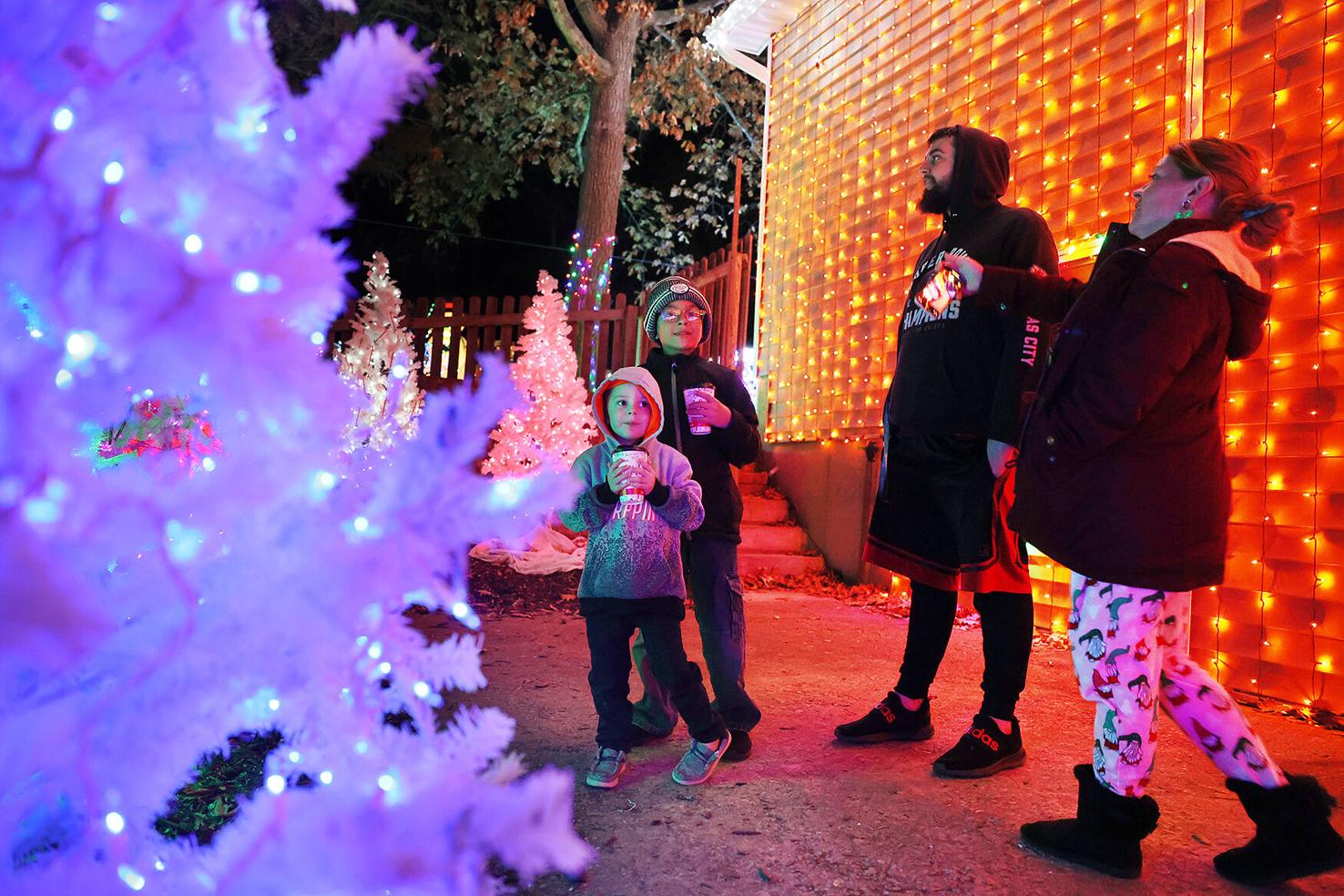 Update: Columbia family's spectacular display competes but doesn't win ...