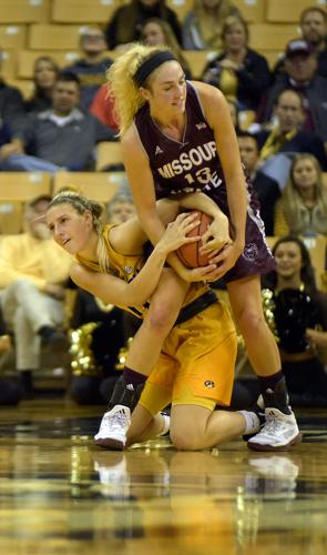 Lindsey Cunningham and Audrey Holt battle for the ball | Photos ...