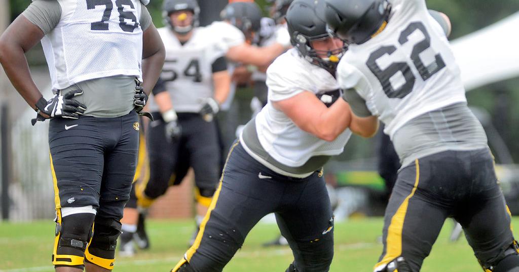 Tyler Howell is 6-foot-8, but he hasn't stopped growing | Mizzou ...