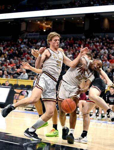 De Smet rolls over Jefferson City to claim Class 5 championship ...