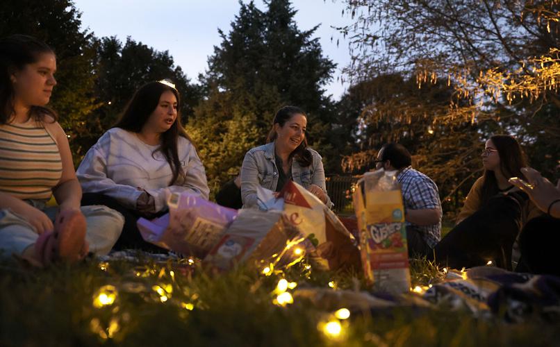 Mizzou Hillel holds peaceful twilight gathering for Tashlich | Higher ...