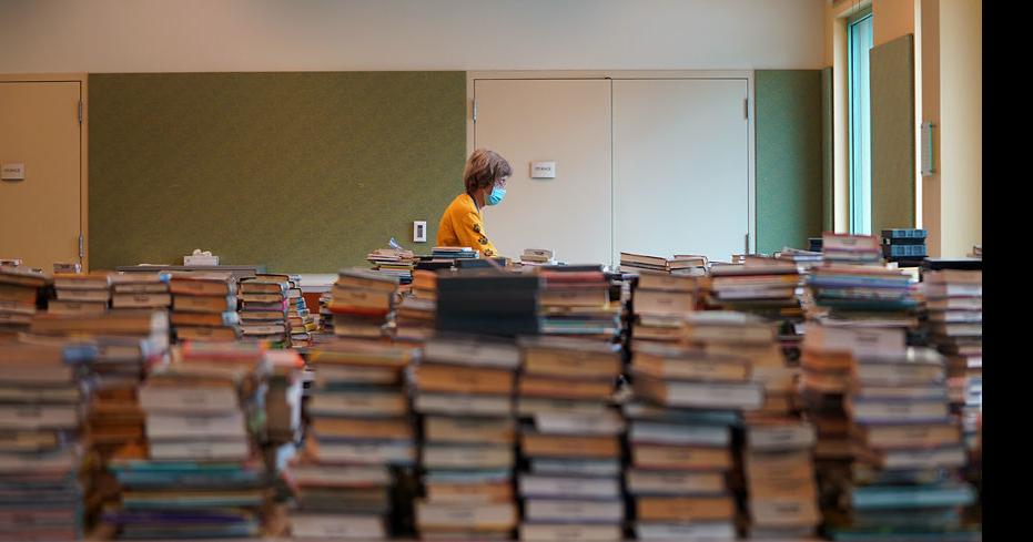 PHOTO GALLERY: Daniel Boone Regional Library reopens for curbside ...