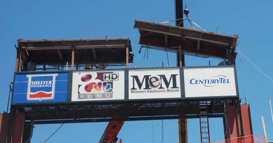Out with the old: Memorial Stadium's scoreboard coming down | Local ...