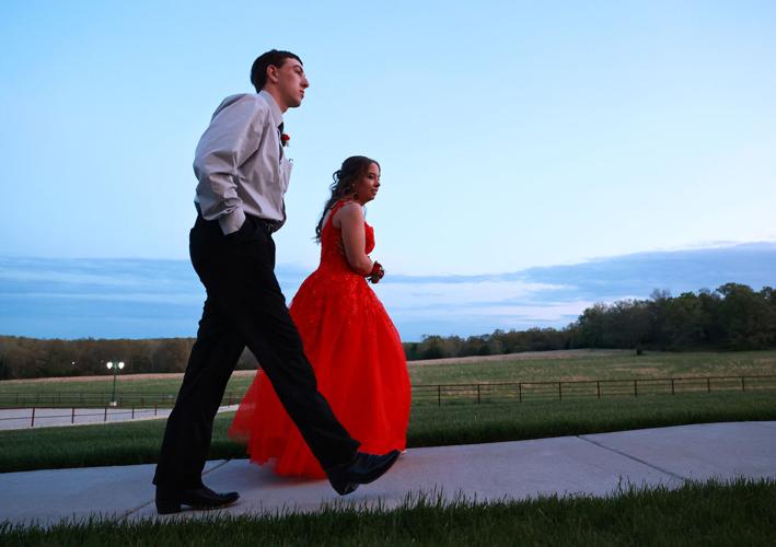 Rural Prom Rendezvous: Owensville High School continues a classic ...