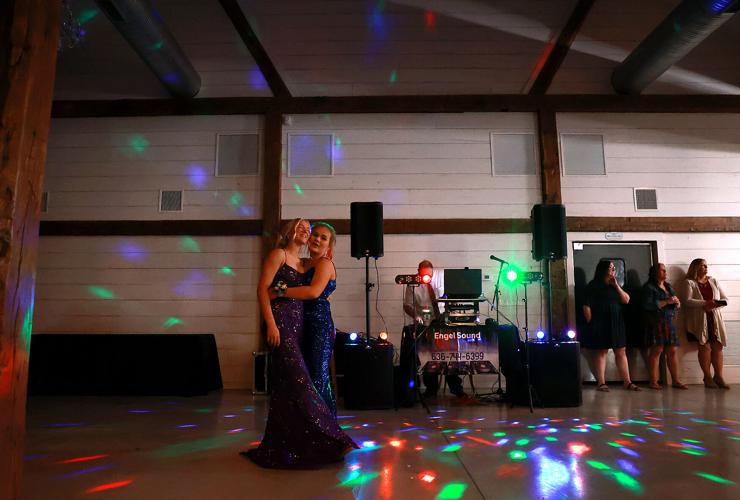 Rural Prom Rendezvous: Owensville High School continues a classic ...