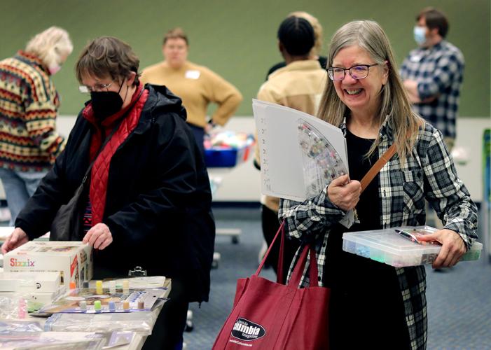 Craft supply swap held at Columbia Public Library | News | columbiamissourian.com