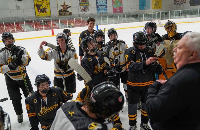 For the love of the ice and each other, Missouri club hockey makes new ...