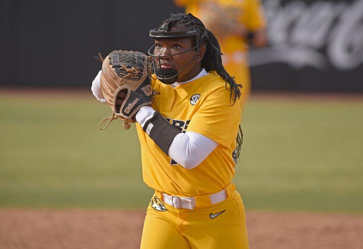 'We're just having fun': Mizzou softball's four-run sixth inning surges ...