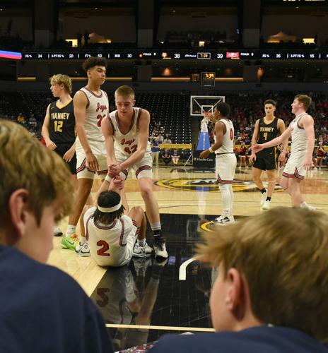 Martin, Shinkle lead Jefferson City boys to Class 5 championship game ...