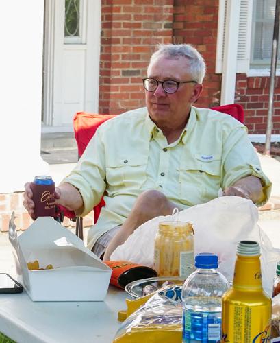 PHOTO GALLERY: Football fans celebrate without a tailgate | Photos ...