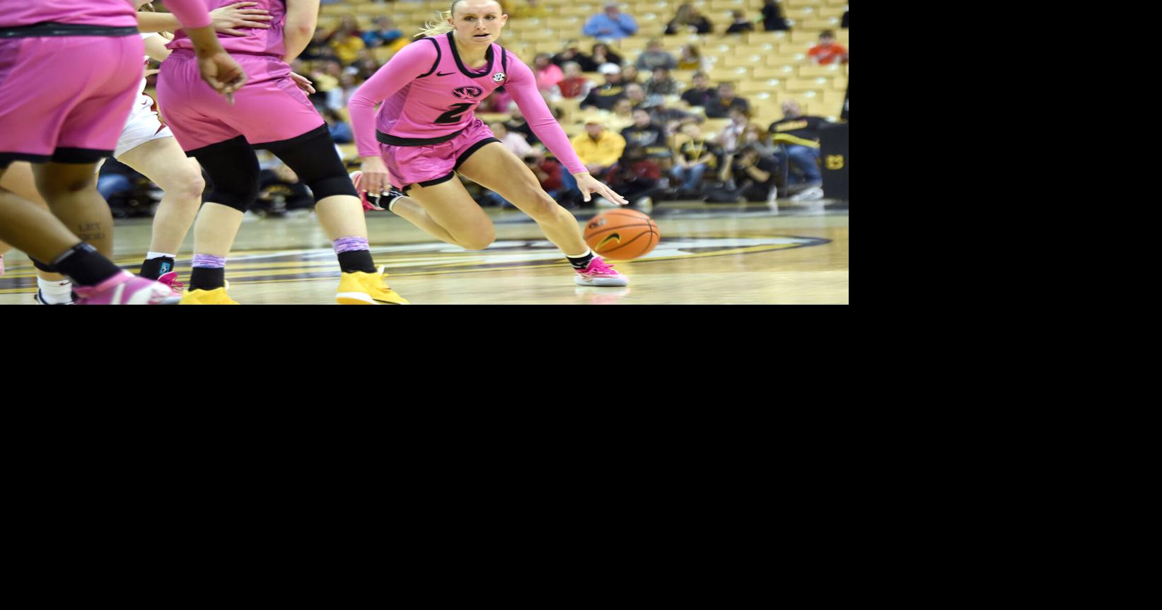 Sara-Rose Smith runs down the court on Sunday | Sports ...