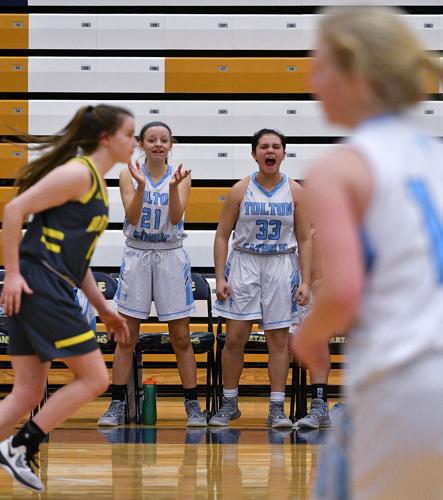 Tolton's Ryan Rounsavall and Jaida Rudkin cheer | Photos ...