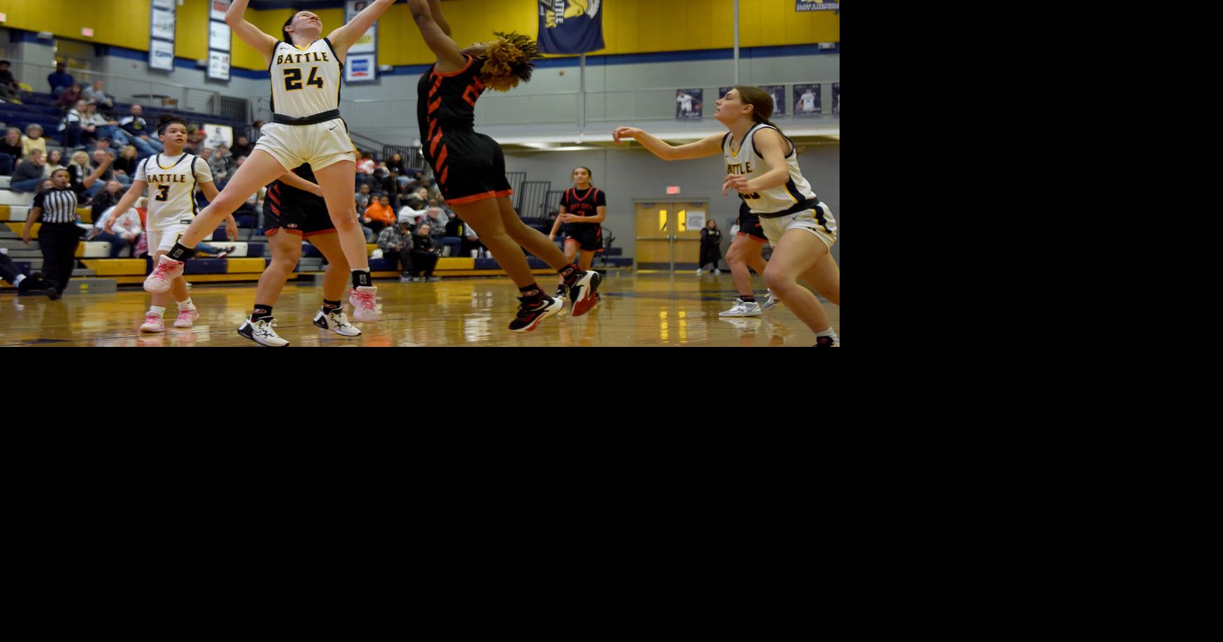 Spartans lose battle in the paint, suffer first CMAC loss of season ...