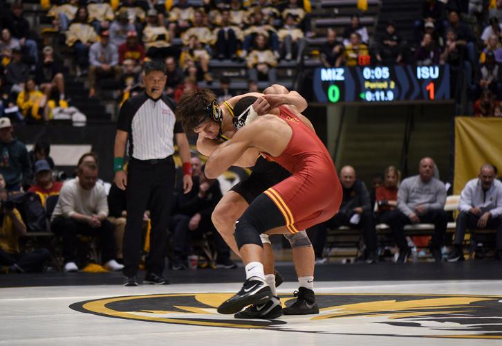 MU wrestling sends No. 3 Iowa State spinning in dual win | Mizzou ...
