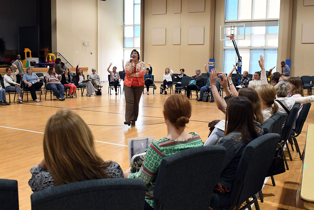 Columbia residents experience poverty through simulation | Local ...