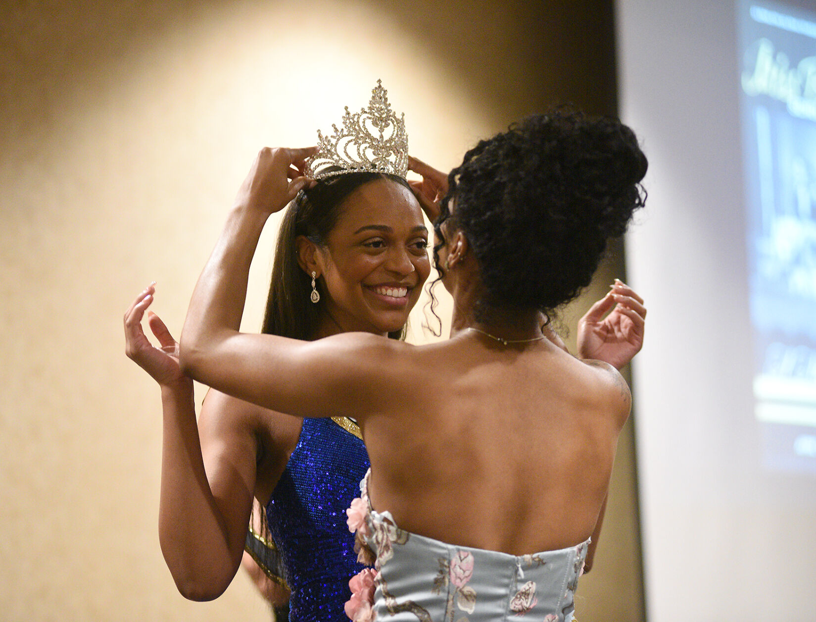 Pageant Mother Jadyn Hancock, crowns Carleigh Boyd Miss Black & Gold in ...
