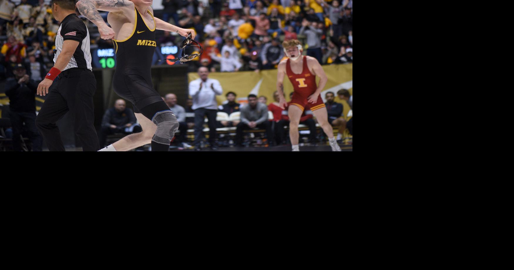 MU wrestling sends No. 3 Iowa State spinning in dual win | Mizzou ...