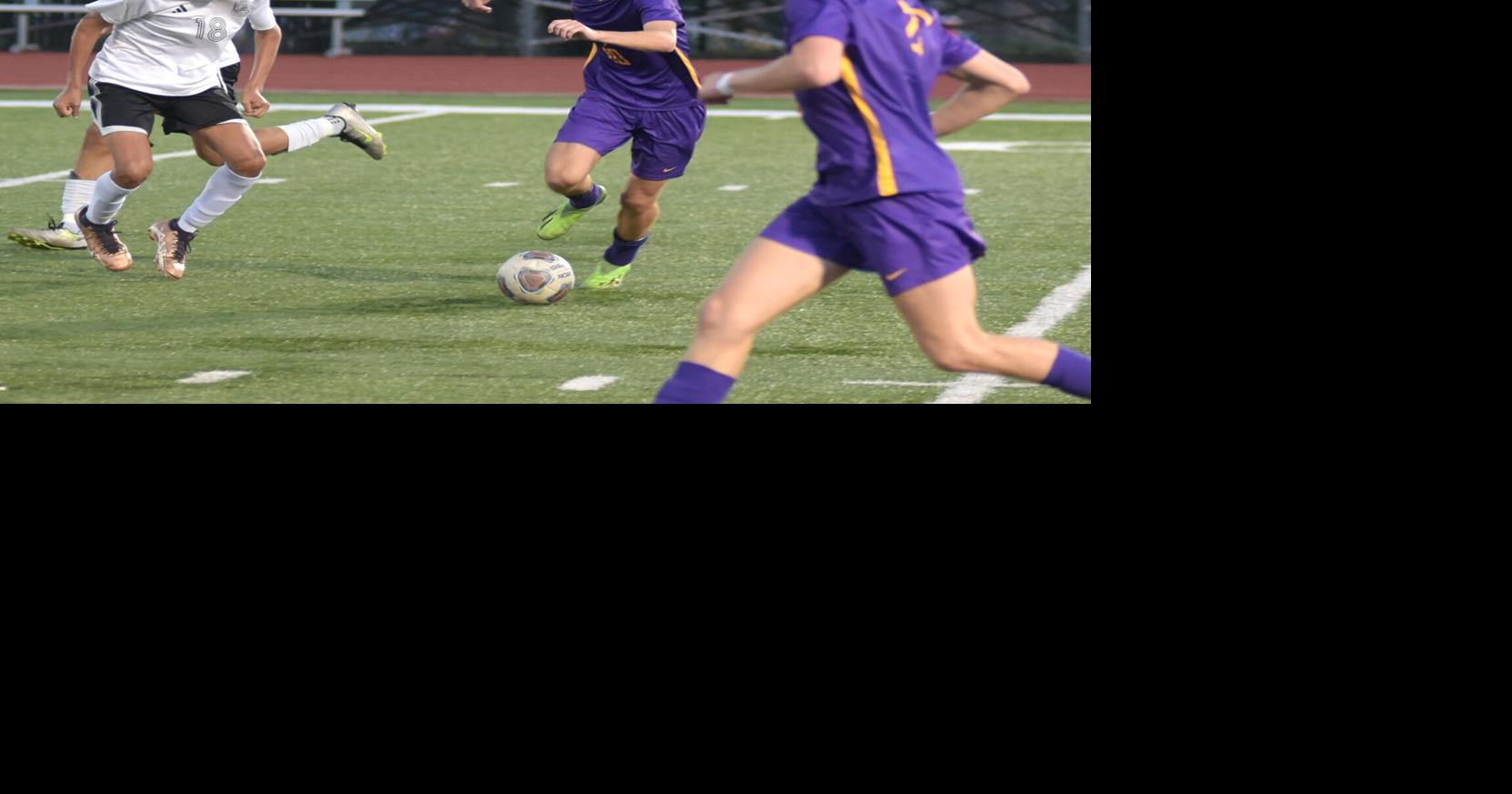 Hickman boys soccer outlasts Smith-Cotton to remain undefeated | Prep ...