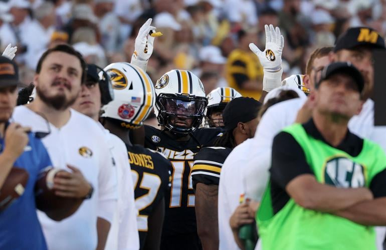Tigers hold on for 23-19 victory over Middle Tennessee | Mizzou ...
