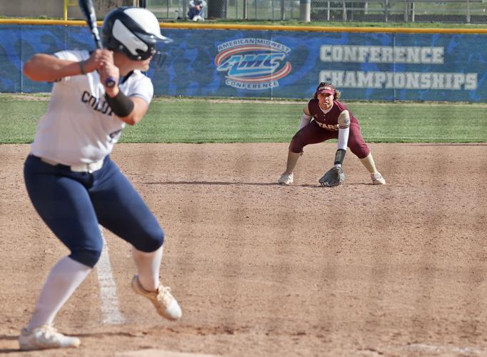 Columbia, Stephens softball split doubleheader in crosstown matchup ...