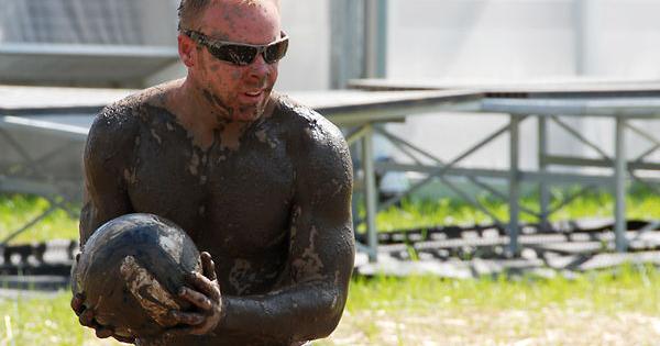 Mudball players raise awareness for Big Brothers Big Sisters | News ...