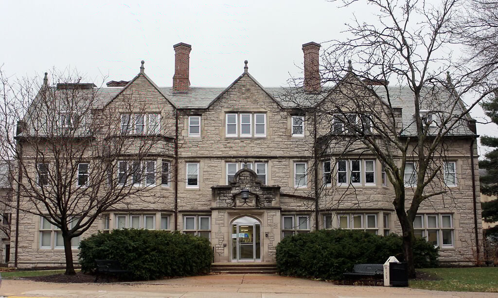 Importance of women's history drives team of students to fight for Read ...