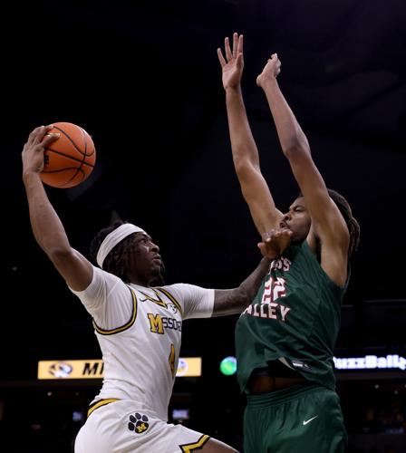 Septet of Tigers post double figures as MU ties largest margin of ...